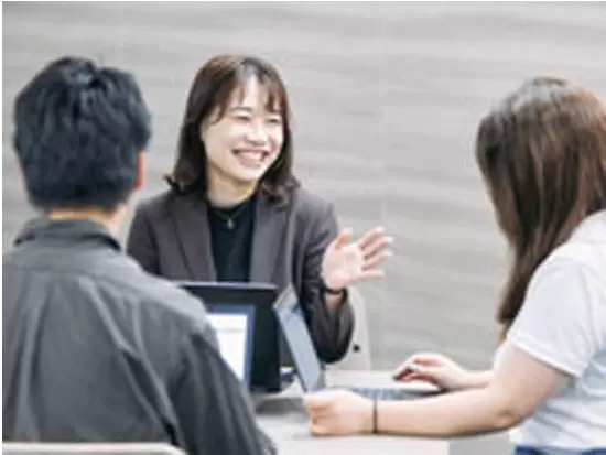 株式会社エスプールセールスサポート【東証プライム上場グループ】 プロモーションスタッフ土日祝休み年休125日時短ok週休3日も可の
